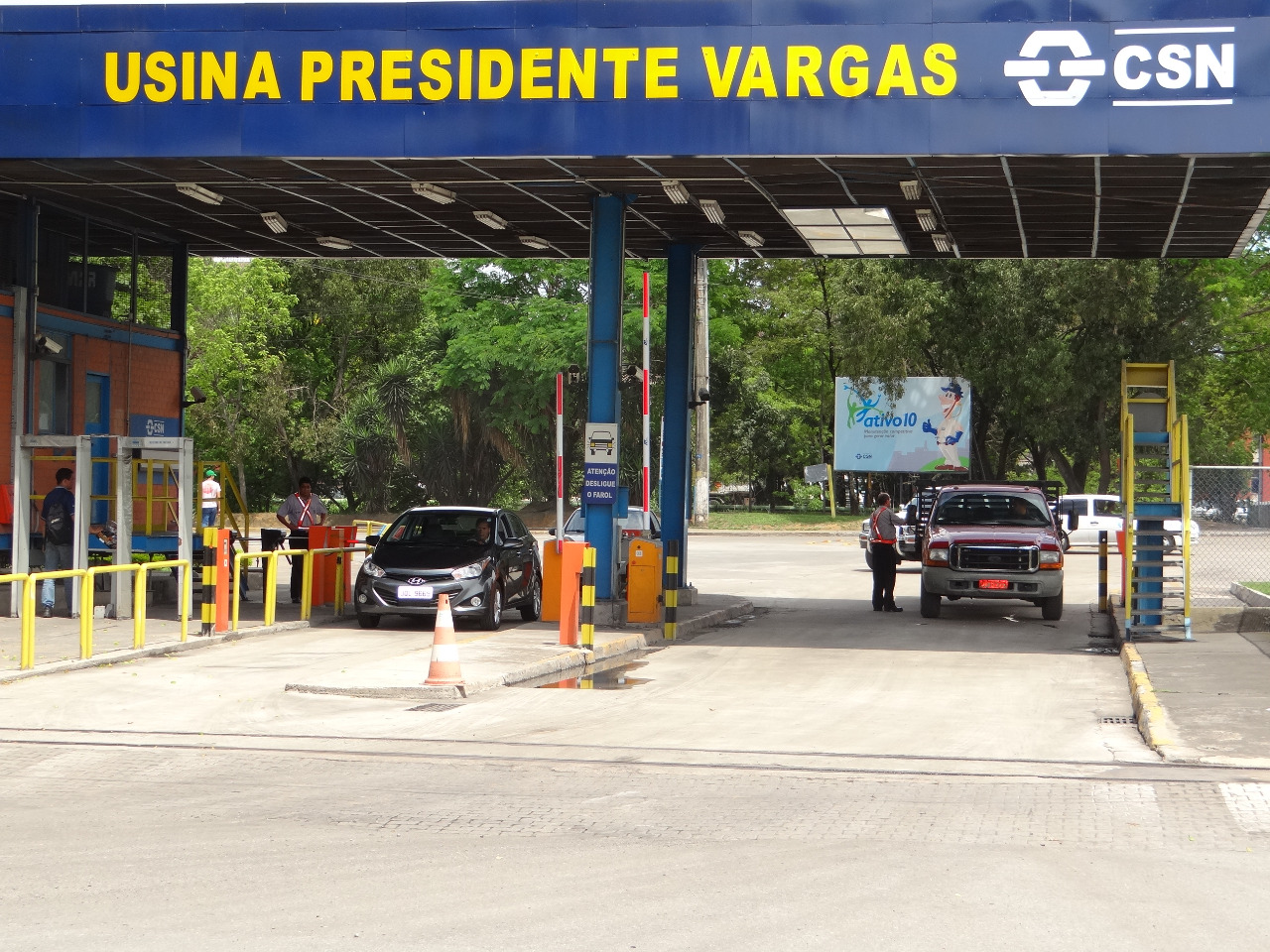 CSN oferece mais de mil vagas para diversos cargos na Siderurgia e ...